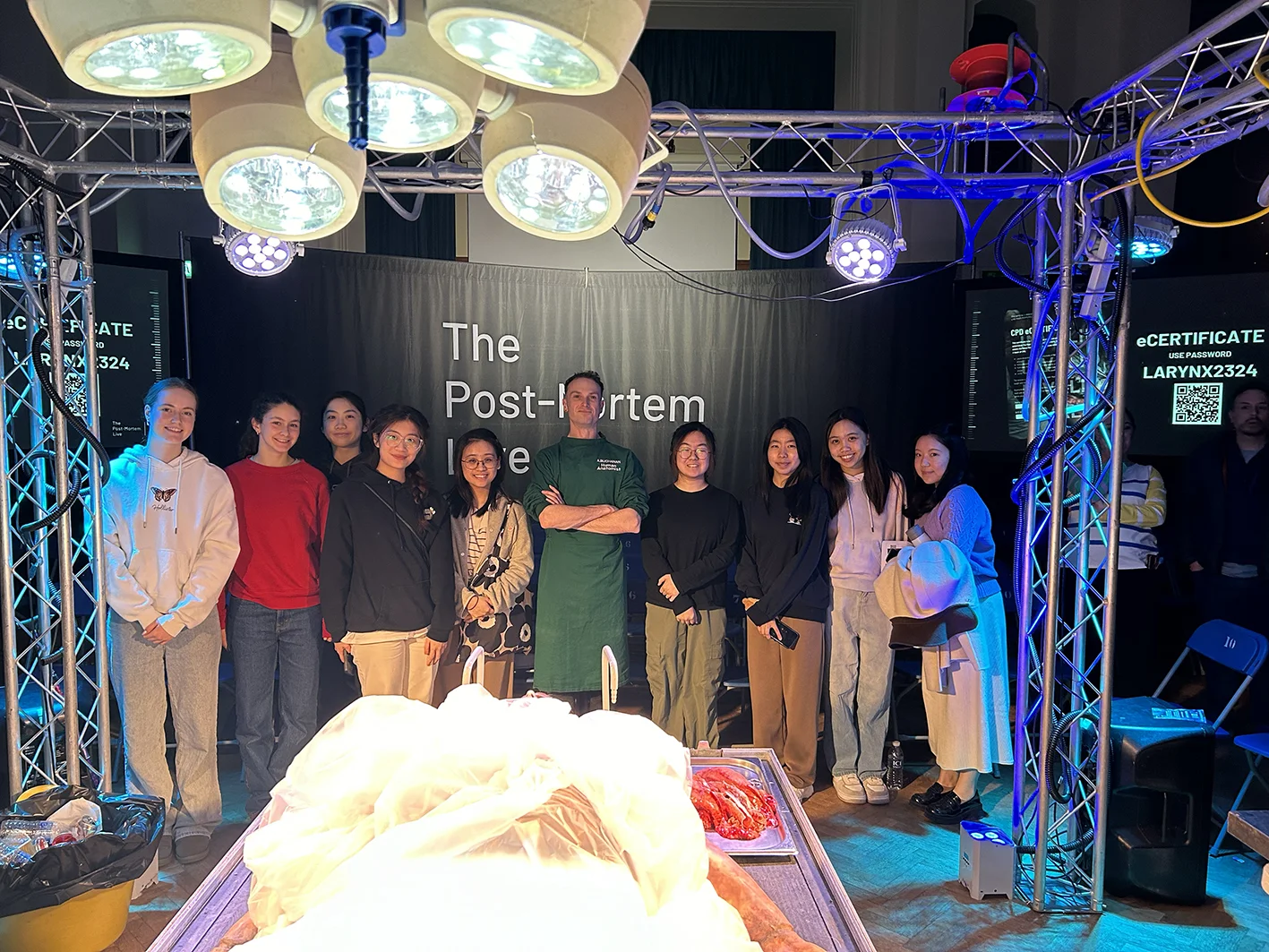 Post Mortem De Cadaver Humano Extra Corporeal Membrane Oxygenation